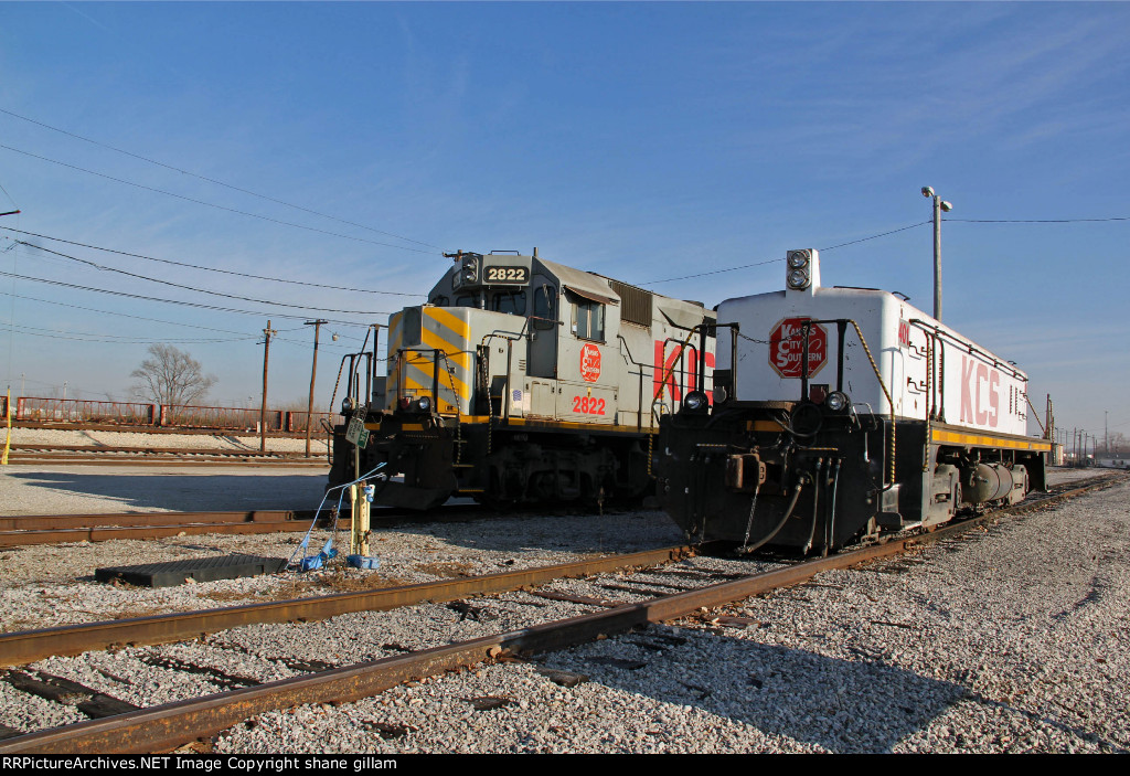 KCS 401 sits silent in the old GWWR yard.